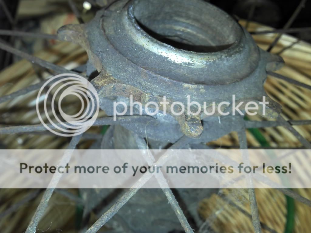 Lester Wheels, wood wheel and a 62 straight bar schwinn | Rat Rod Bikes ...